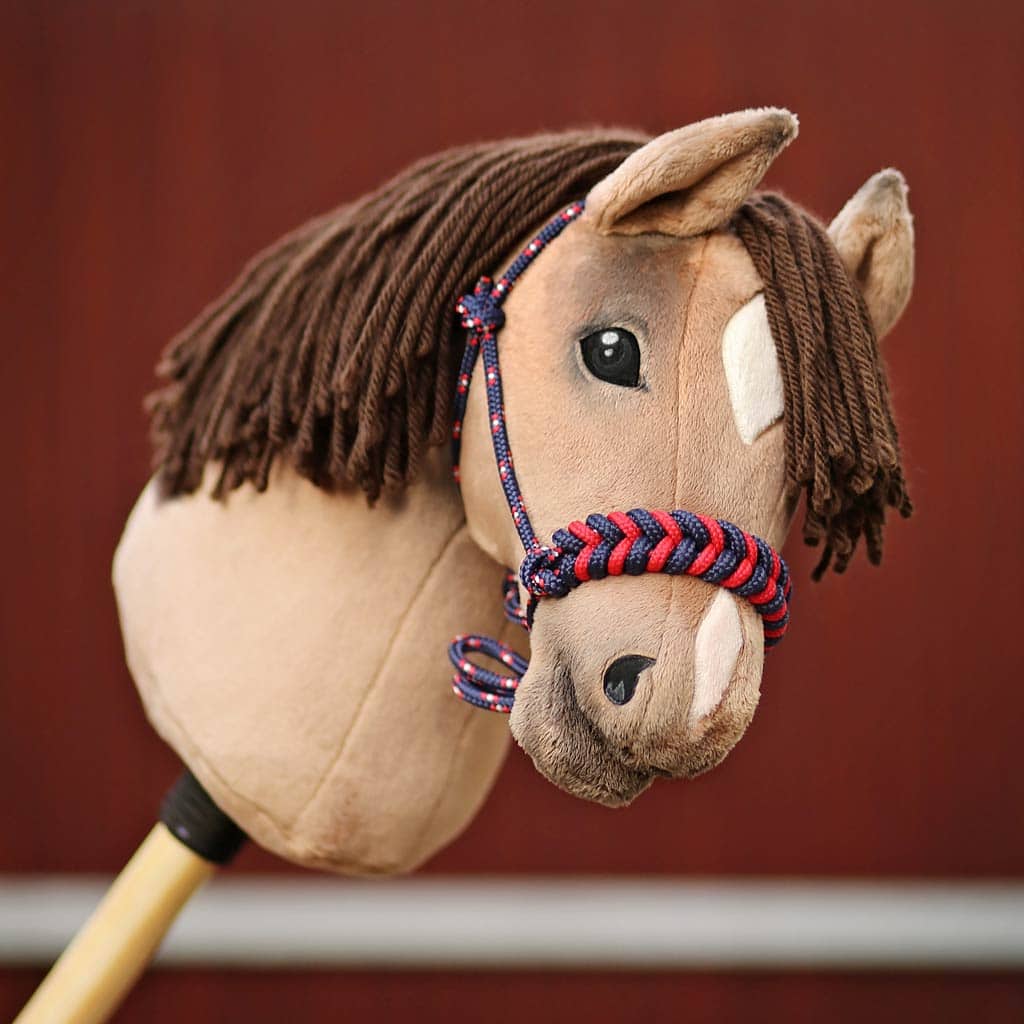 How to tie a halter with rope for a Hobby Horse (tutorial incl. video ...